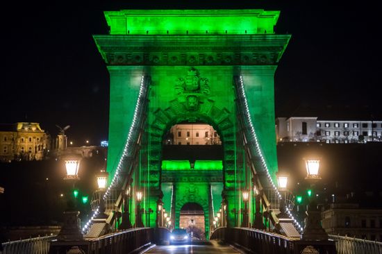Green Lights Illuminate Piers Chain Bridge Editorial Stock Photo ...