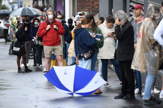 People Queue Outside Centrelink Office Before Editorial Stock Photo ...
