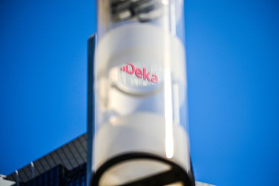 Logo Deka Bank Deutsche Girozentrale Logo Editorial Stock Photo - Stock ...
