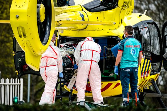 Trauma Helicopter Lifeliner 5 Transports Coronavirus Editorial Stock ...