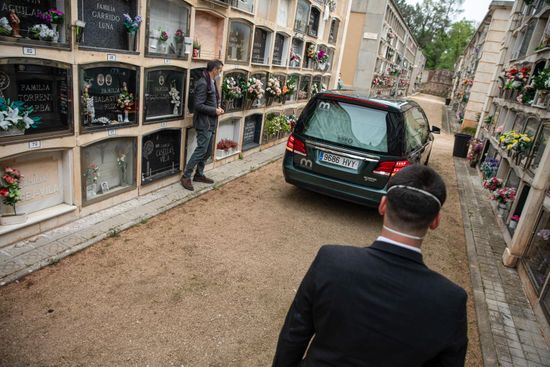 Funeral Service Workers Waits Remove Coffin Editorial Stock Photo ...