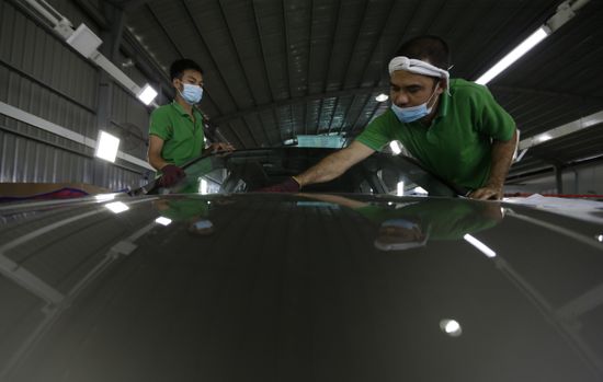 Myanmar Workers Wearing Protective Face Masks Editorial Stock Photo ...