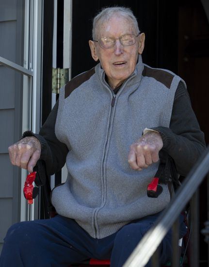 World War Ii Veteran Arthur Mac Editorial Stock Photo - Stock Image ...