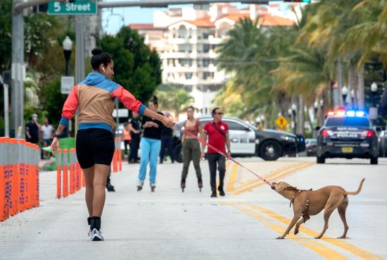 Pedestrians Walk Through Ocean Drive Miami Editorial Stock Photo ...
