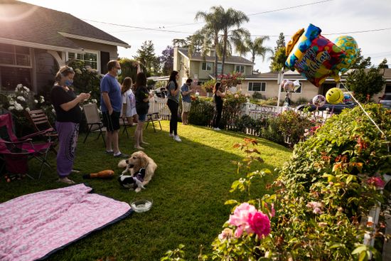 Neighbors Listen Musician Adam Chester Performing Editorial Stock Photo ...