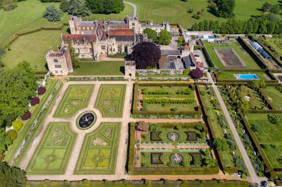 Penshurst Place 14th Century Countryside Manor Editorial Stock Photo ...