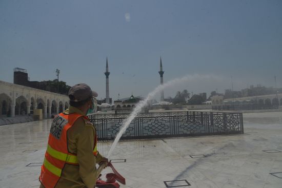 Pakistani Metropolitan Corporation Lahore Mcl Personnel Editorial Stock ...