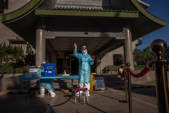 Medical Workers Wait Reporters While Conducting Editorial Stock Photo ...