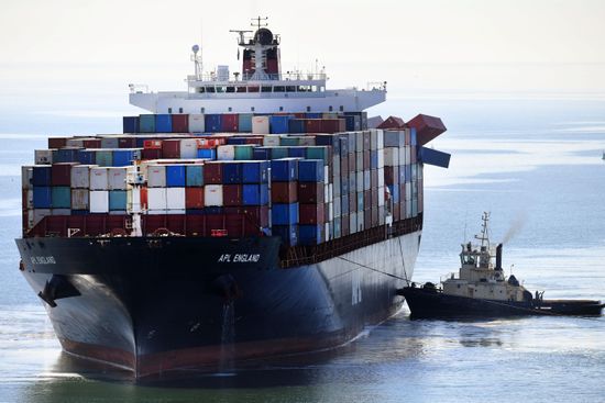 Fallen Shipping Containers Hang Side Singaporeflagged Editorial Stock ...