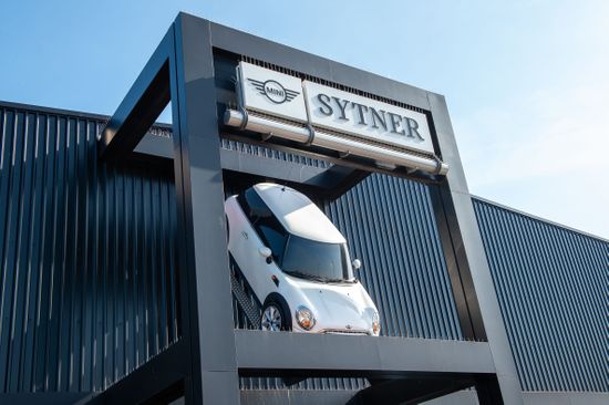 Sytner Mini Car Sales Showroom Slough Editorial Stock Photo - Stock ...