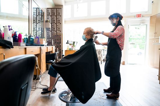 Nini Pham R Gives Haircut Barbara Editorial Stock Photo - Stock Image ...