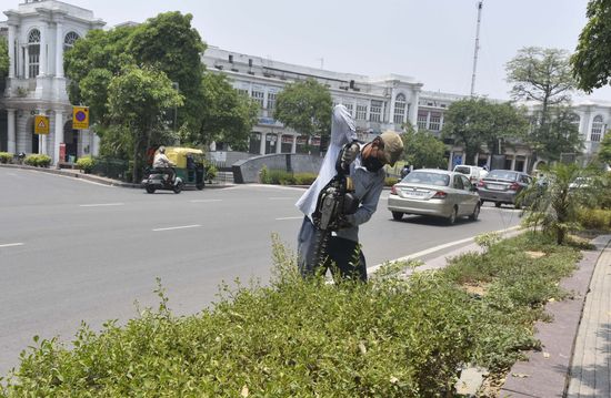 Ndmc Employee Seen Work Connaught Place Editorial Stock Photo - Stock ...