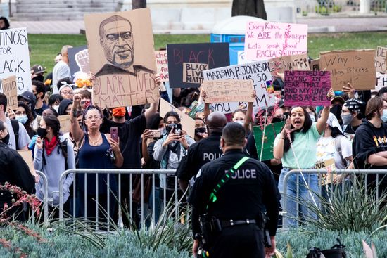 Protesters Gather Behind Fence Front Los Editorial Stock Photo - Stock ...