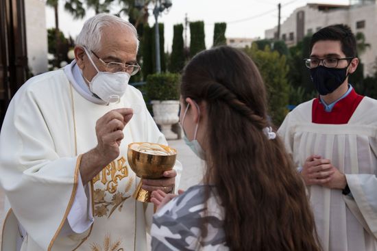 Woman Receives Holy Communion Jordanian Catholics Editorial Stock Photo ...