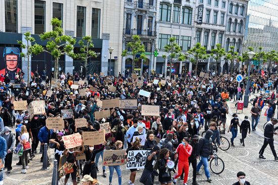 Thousand People Gathered Pacifist Demonstration Following Editorial ...