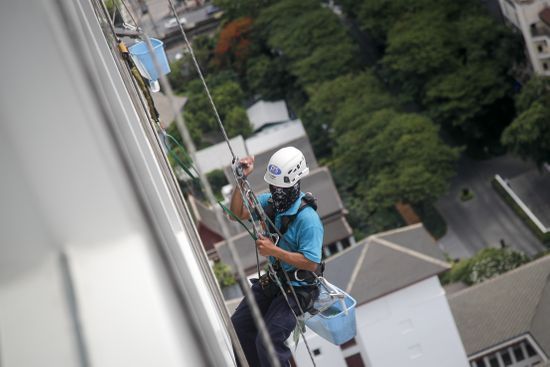 Window Cleaner Works High Rise Building Editorial Stock Photo - Stock ...