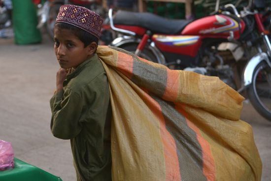 Pakistani Young Laborer Busy Their Workplace Editorial Stock Photo ...