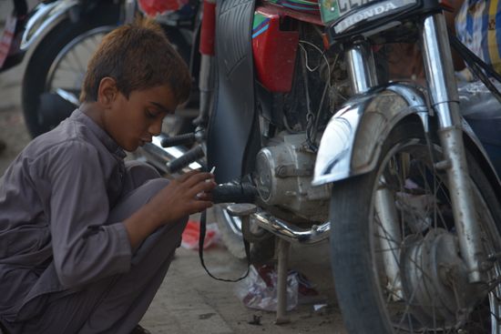 Pakistani Young Labour Busy Their Workplace Editorial Stock Photo ...