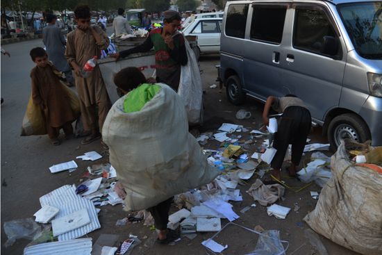 Pakistani Young Labour Busy Their Workplace Editorial Stock Photo ...