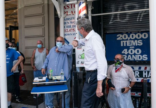 Mayor Bill De Blasio Arrives Haircut Editorial Stock Photo - Stock ...