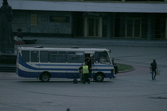 Law Enforcer Stands By Bus Hostages Editorial Stock Photo - Stock Image ...