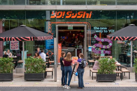 People Queue Outside Yo Sushi Restaurant Editorial Stock Photo - Stock ...