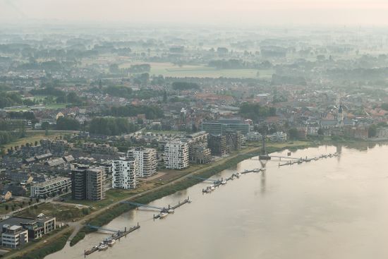 Temse Along Scheldt Schelde Escaut River Editorial Stock Photo - Stock ...