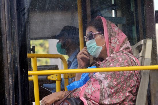 Pakistani People Wearing Face Masks Travel Editorial Stock Photo ...