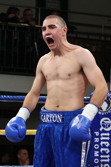 Johnny Garton Blue Shorts Defeats Danny Editorial Stock Photo - Stock ...