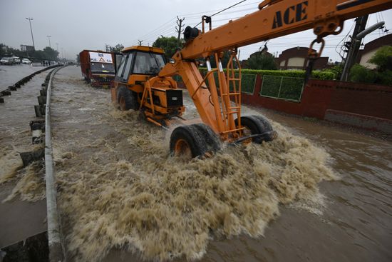 Proclainer Wades Through Waterlogged Stretch National Editorial Stock ...