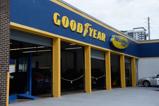 General View Goodyear Tire Service Center Editorial Stock Photo - Stock ...