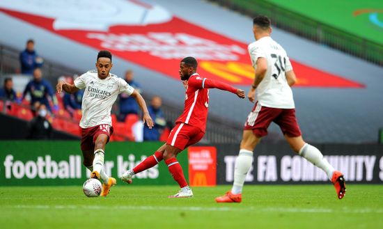 Pierreemerick Aubameyang Arsenal Challenges Georginio Wijnaldum ...