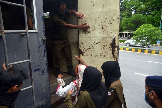 Punjab Police Personnel Arresting Beggars Different Editorial Stock ...