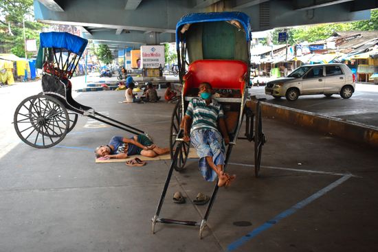 Handpulled Rickshaw Walas Taking Power Nap Editorial Stock Photo - Stock Image | Shutterstock