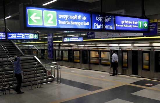 Delhi Metro Rail Corporation Dmrc Worker Editorial Stock Photo - Stock ...