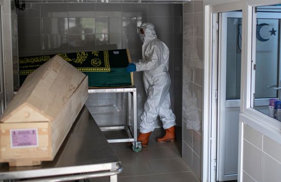 Morgue Workers Wear Personal Protective Equipment Editorial Stock Photo ...