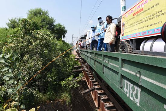 Sdmc Employees Spray Insecticides Along Railway Editorial Stock Photo - Stock Image | Shutterstock