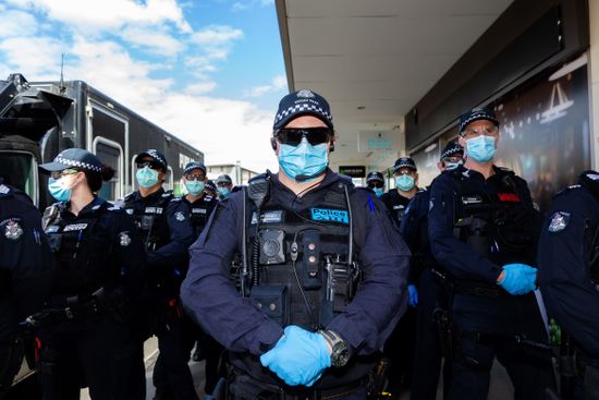 Public Order Response Teams Arrive Chadstone Editorial Stock Photo ...
