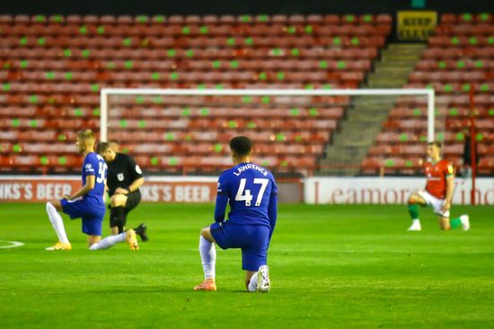 Henry Lawrence Chelsea 47 Takes Knee Editorial Stock Photo - Stock ...