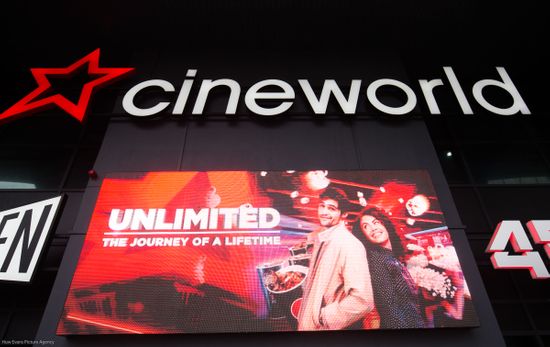 Cineworld Cinema Cardiff One 127 Cinemas Editorial Stock Photo - Stock ...