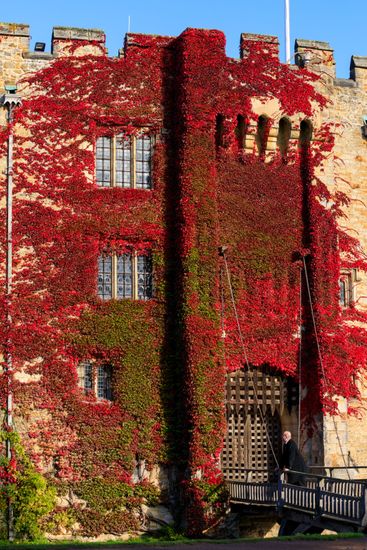 Stunning Autumnal Colour Hever Castle Kent Editorial Stock Photo ...