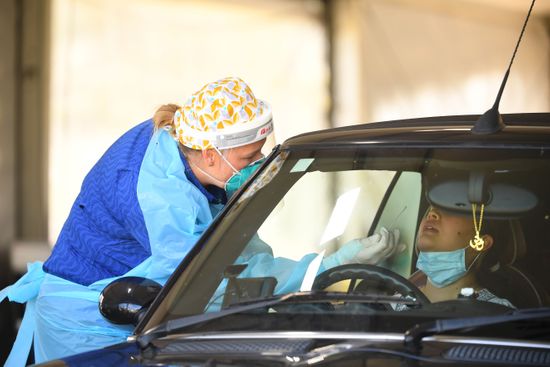 Healthcare Worker Seen Drivethrough Covid19 Testing Editorial Stock ...