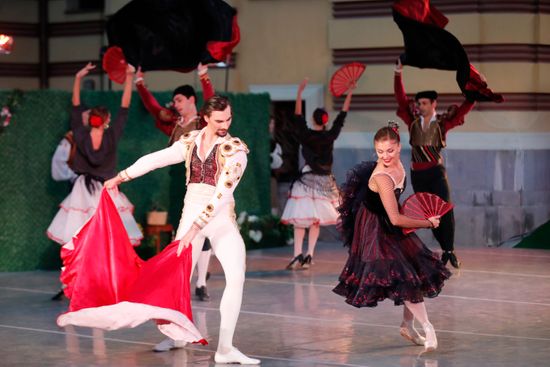 Ballet Dancers Tbilisi Opera Ballet Theater Editorial Stock Photo ...