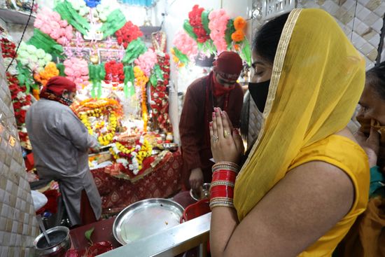 Hindu Devotees Pray Historical Goddess Kali Editorial Stock Photo ...