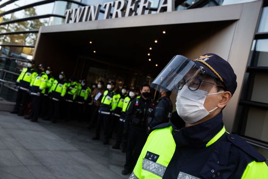 Police Officers Stand Guards Members Civic Editorial Stock Photo ...