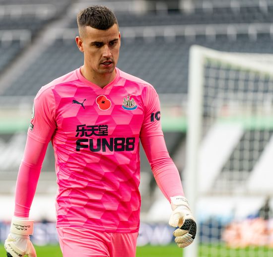 Karl Darlow Newcastle United Wearing Poppy Editorial Stock Photo ...