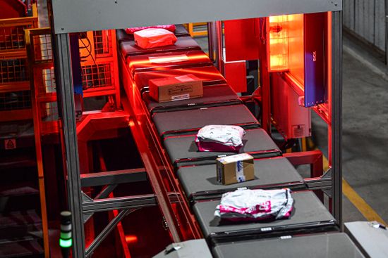 Packages Scanned Express Distribution Center Delivery Editorial Stock ...