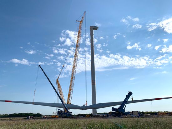Workers Install Turbine Blade Construction Site Editorial Stock Photo ...