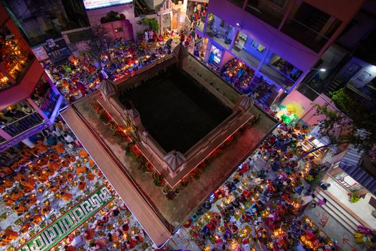 Hindu Devotees Sit Prodip Lights Pray Editorial Stock Photo - Stock ...