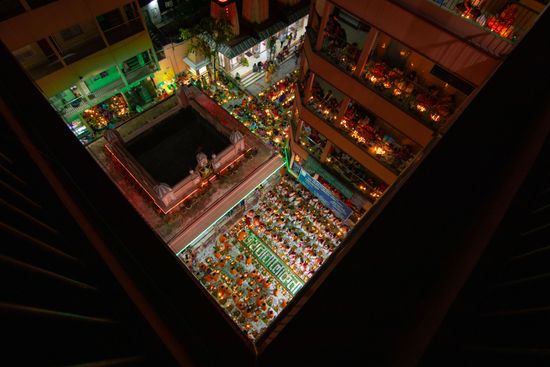 Hindu Devotees Sit Prodip Lights Pray Editorial Stock Photo - Stock ...